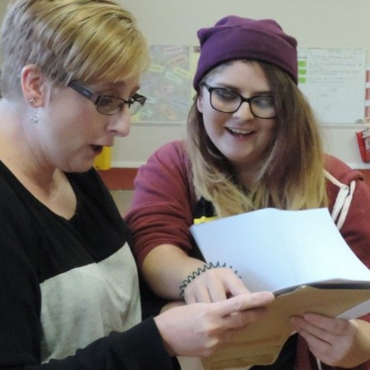 Kings Academy Ringmer - Ringmer students celebrate GCSE success
